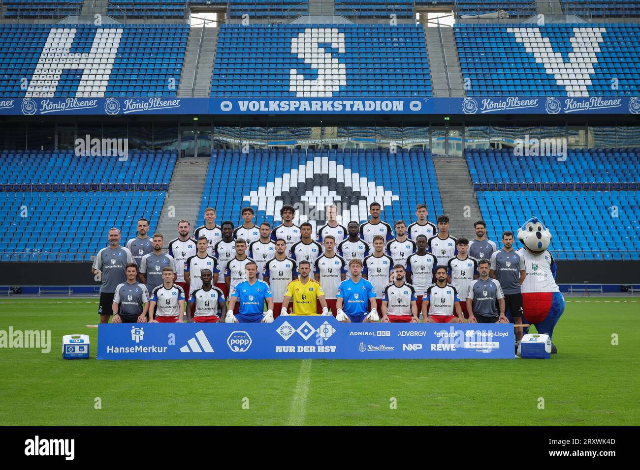 Valon zumberi hi-res stock photography and images - Alamy