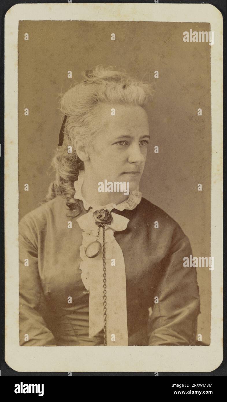 Carte-de-visite portrait of Miss Thiele ca. 1865 Stock Photo - Alamy