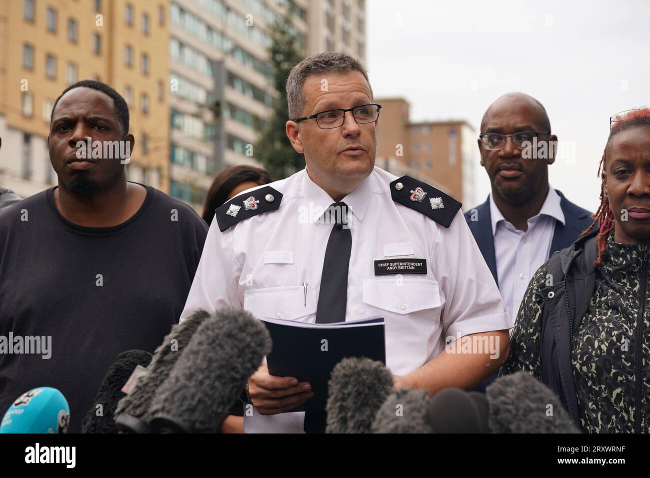 Crime scene wellesley road croydon hi-res stock photography and images ...