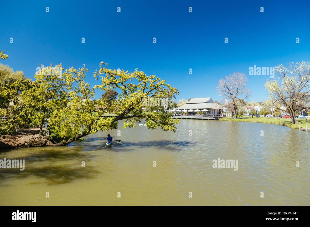 Lake Weeroona in Bendigo Australia Stock Photo - Alamy