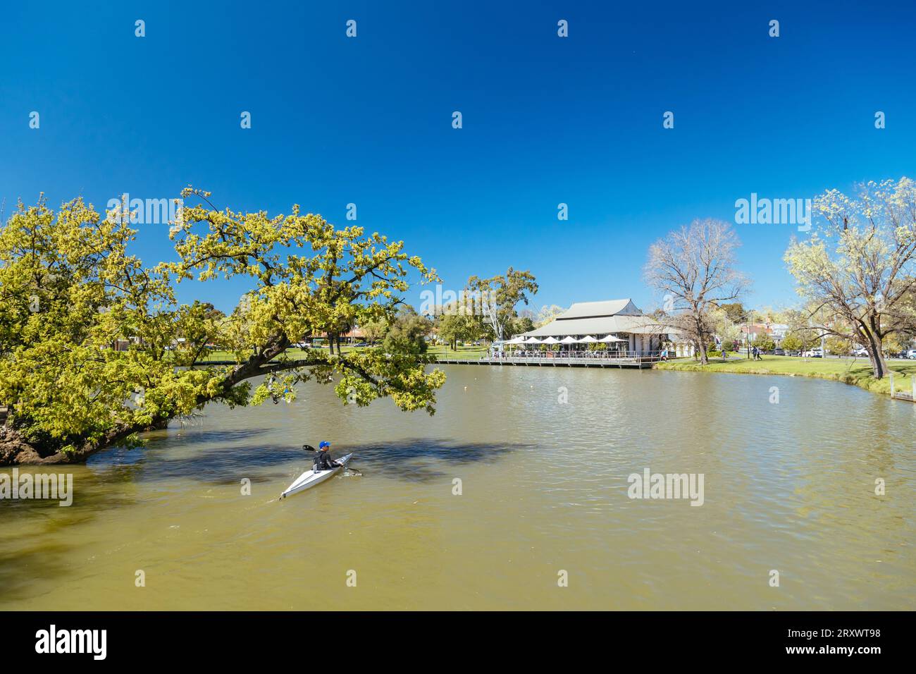 Lake Weeroona in Bendigo Australia Stock Photo - Alamy