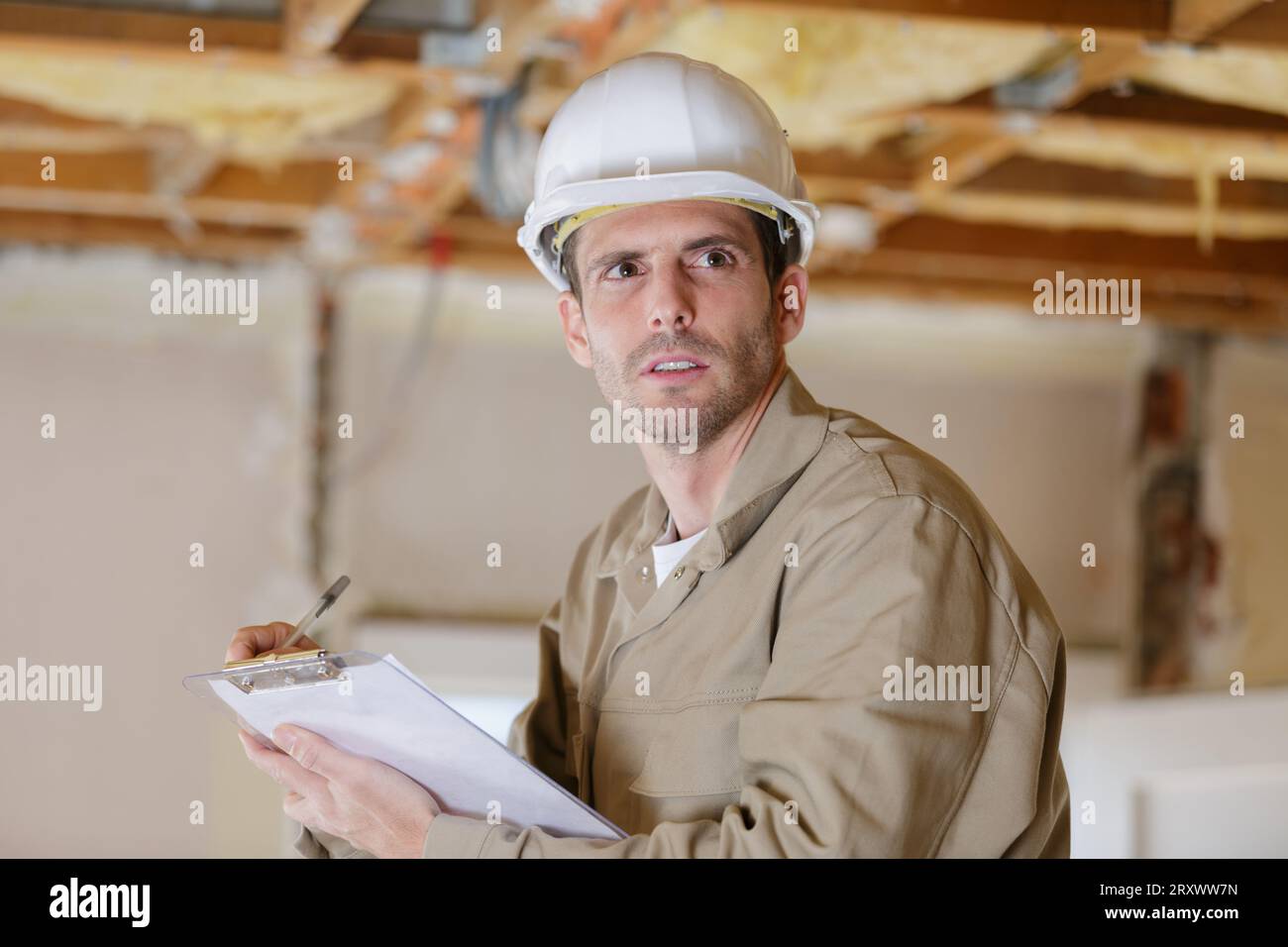 Field engineer hi-res stock photography and images - Alamy