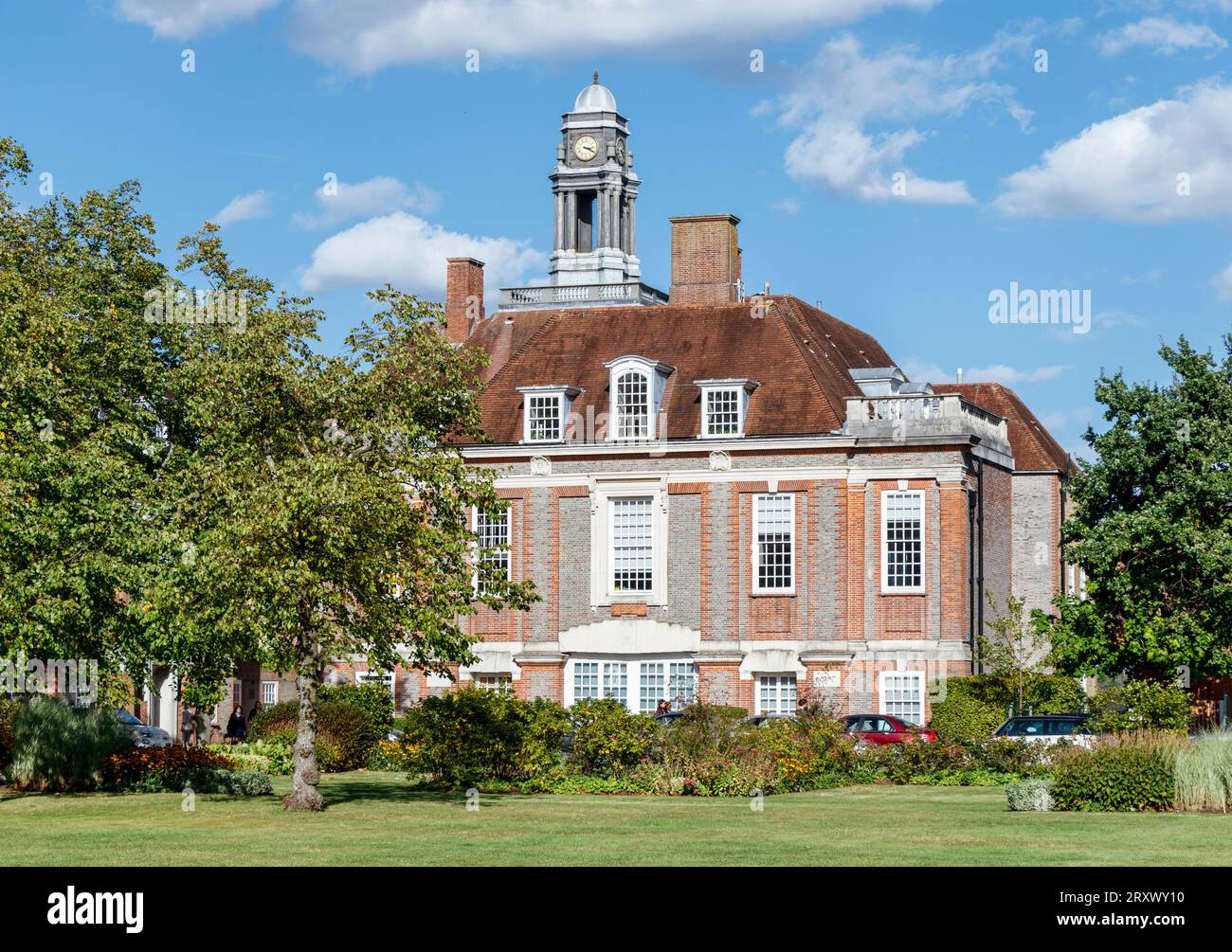 The Henrietta Barnett School, a grammar school with academy status for ...