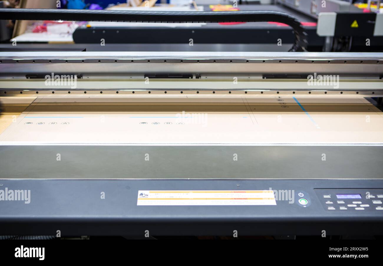 Flatbed printing machine hi-res stock photography and images - Alamy