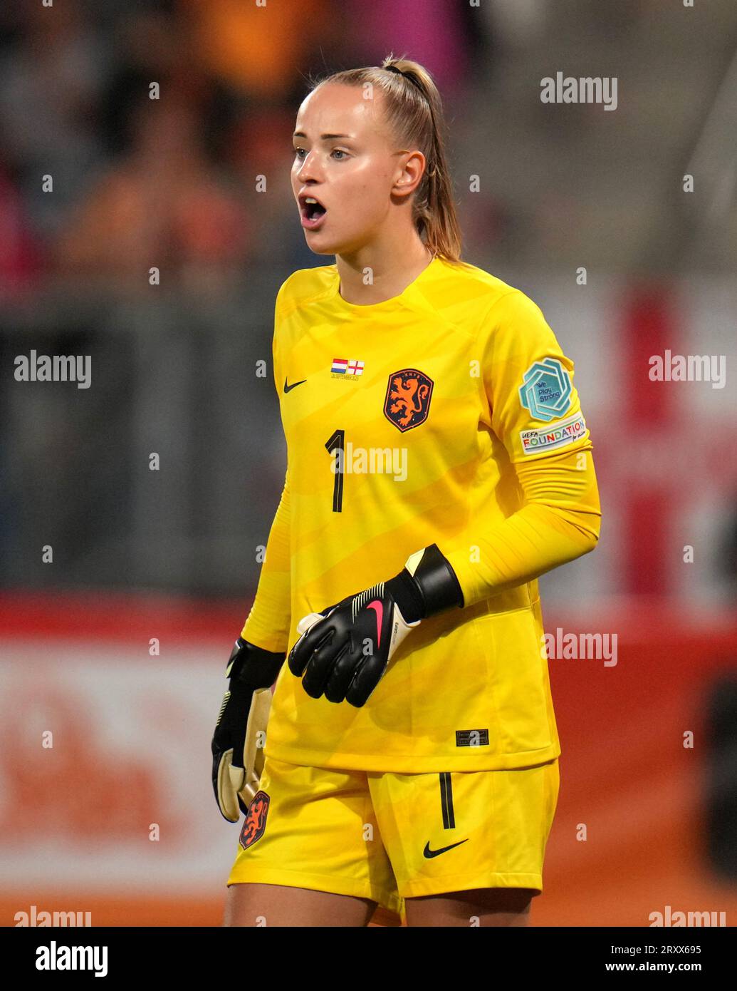 Netherlands goalkeeper Daphne van Domselaar in action during the UEFA ...