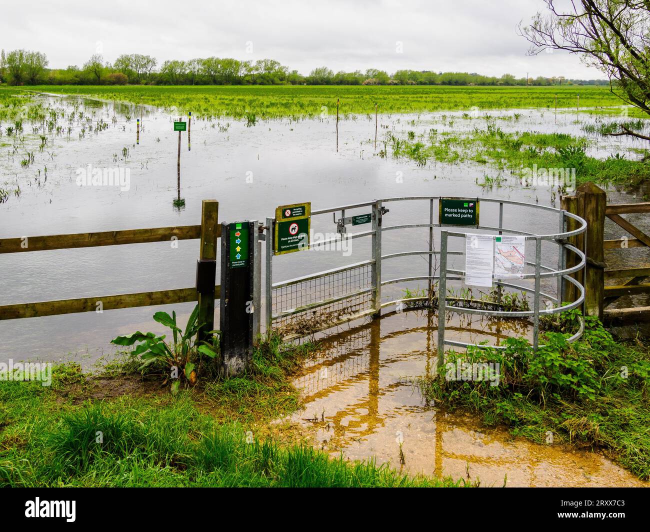 Footpath stile into North Meadow in Cricklade during winter floods ...