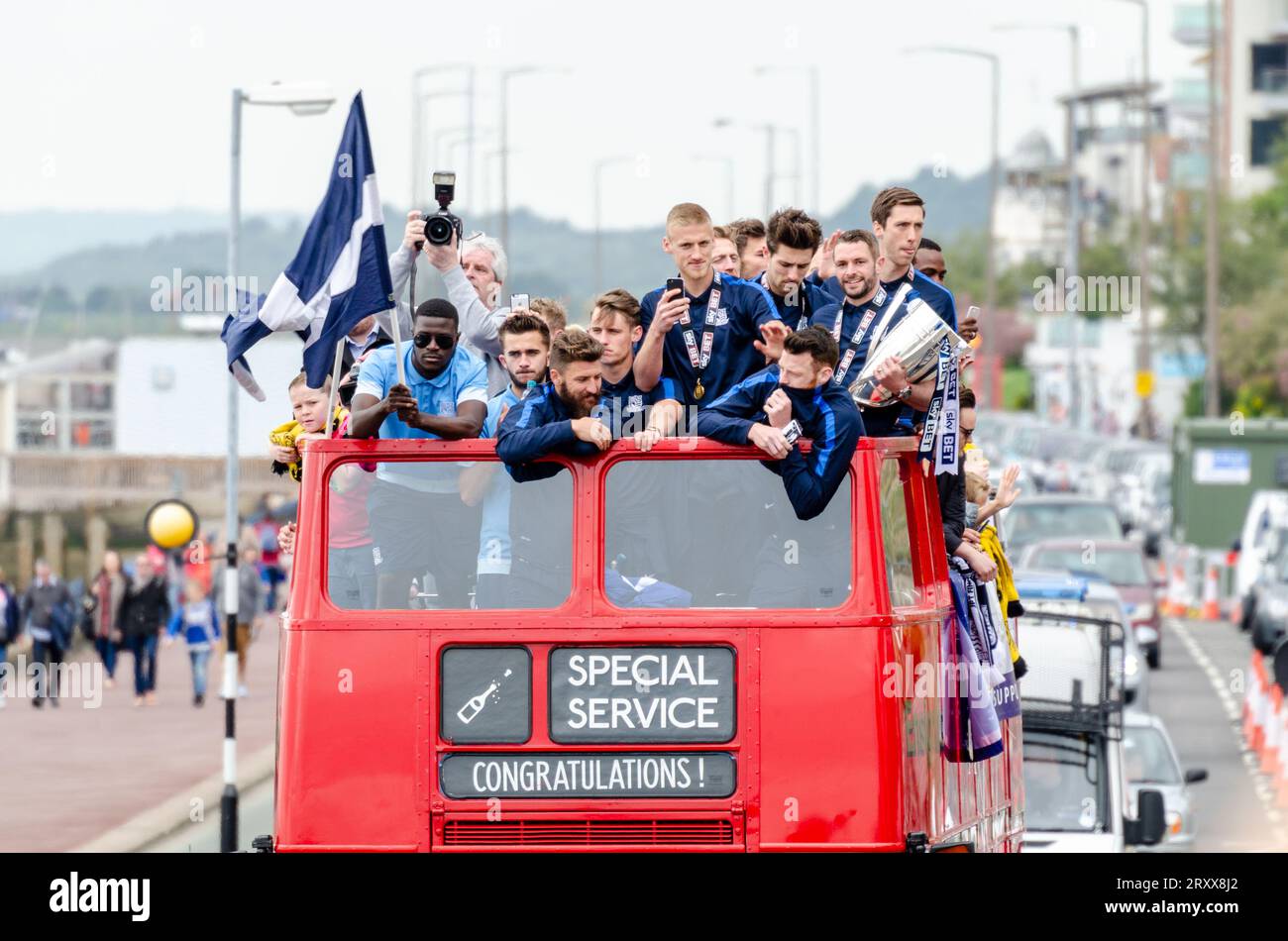 Southend United celebrated promotion to League One with an open top bus ...
