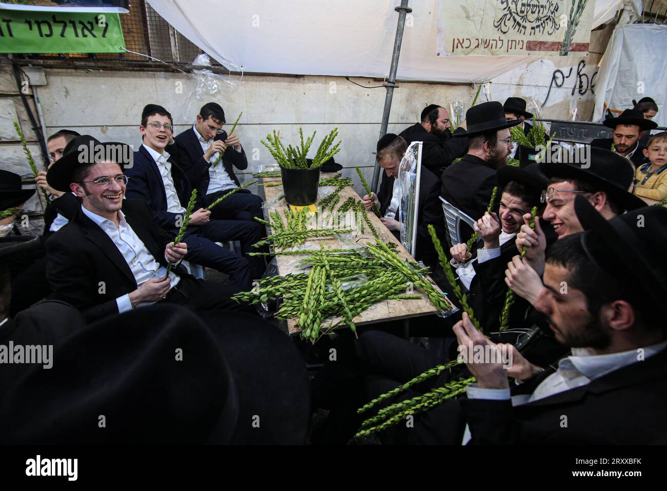 Orthodoxe rituale hi-res stock photography and images - Alamy