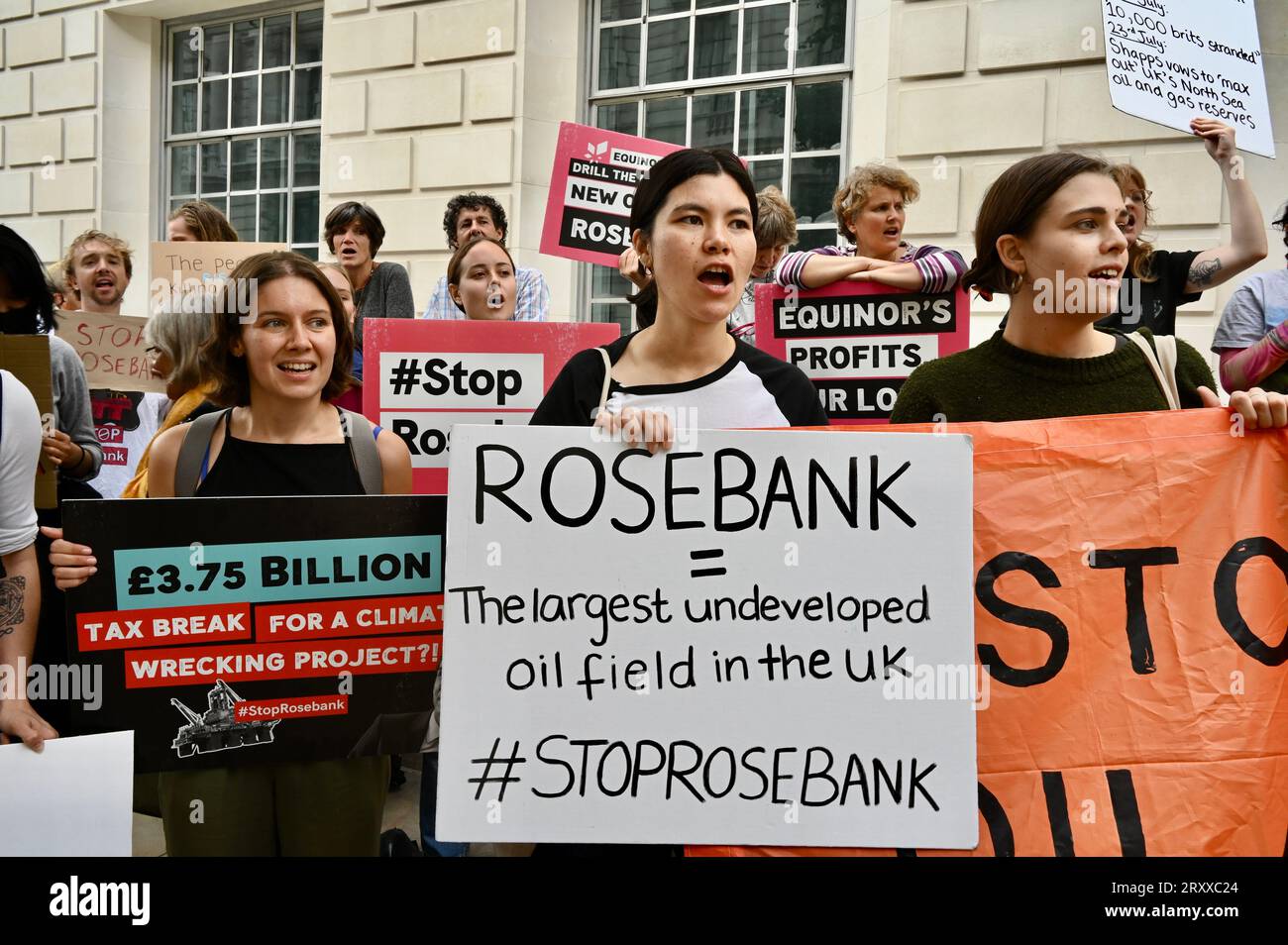 Rosebank oil field hi-res stock photography and images - Alamy