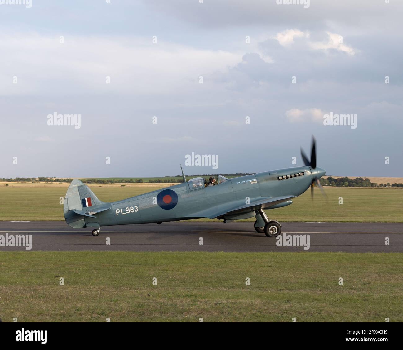 Supermarine Spitfire PR Mk.XI PL983 photo-reconnaissance at the 2023 ...