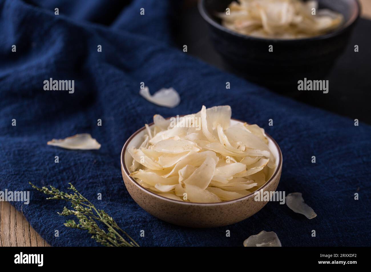 Freshness raw lily Bulbs for healthy food, Dried lily Bulbs Stock Photo ...