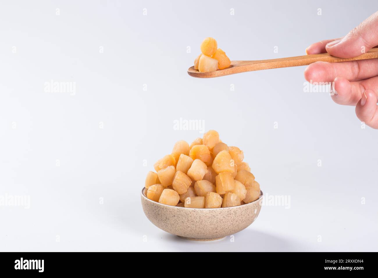 Conpoy,Dried scallops 干贝. Dry scallop, scallop Stock Photo - Alamy