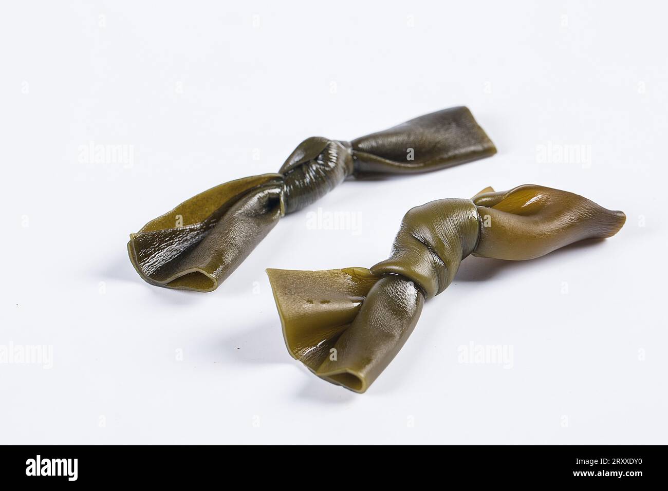 Dry Seaweed Strips or Dry Kelp Stock Photo - Alamy