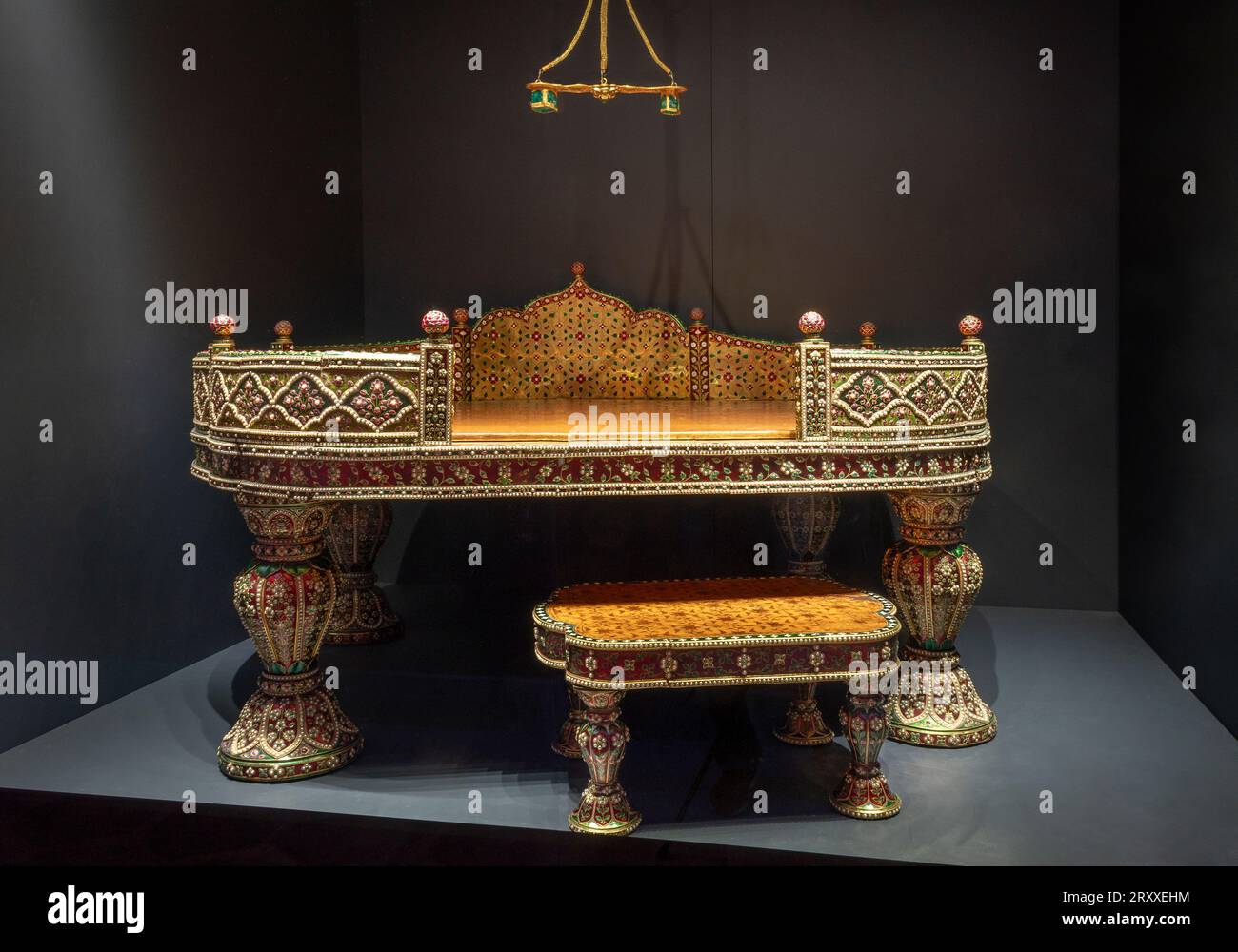 Imperial Treasury Section of Topkapi Palace, Istanbul, Turkey Stock Photo - Alamy