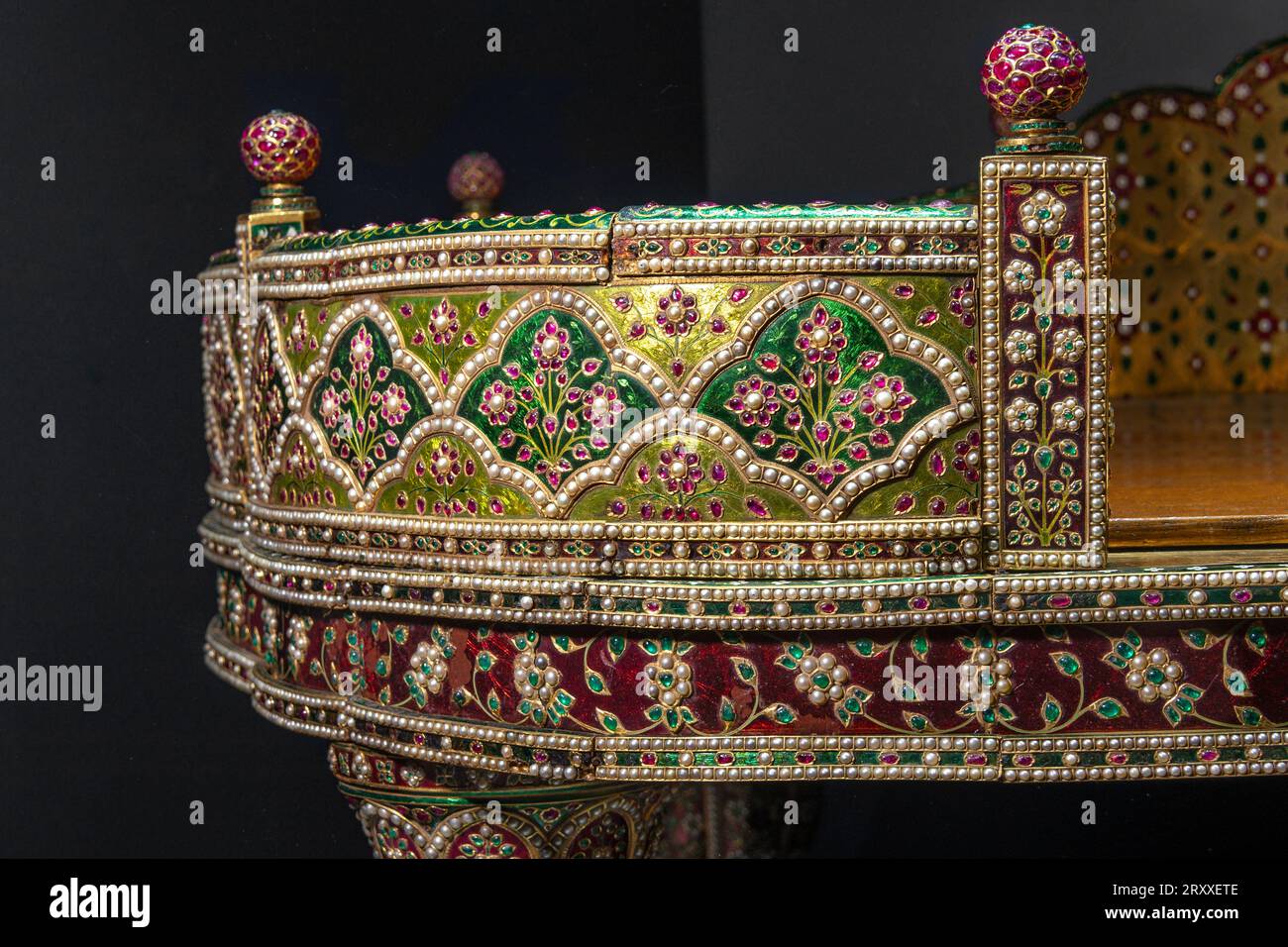Imperial Treasury Section of Topkapi Palace, Istanbul, Turkey Stock ...