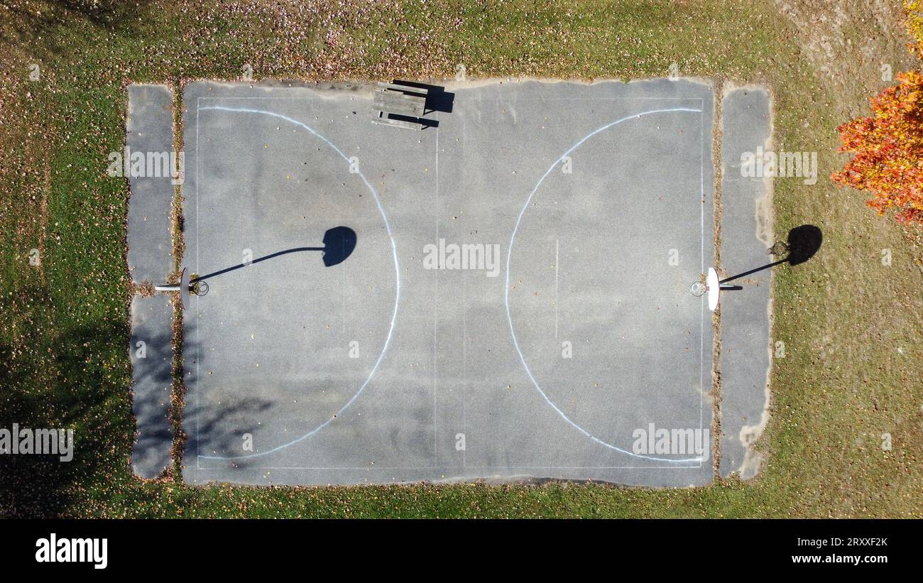 Court fall hi-res stock photography and images - Alamy