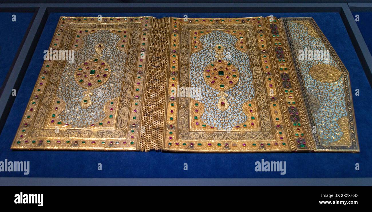 Imperial Treasury Section of Topkapi Palace, Istanbul, Turkey Stock ...