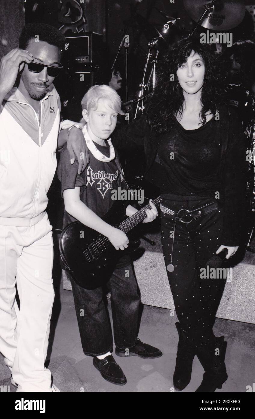 **FILE PHOTO** Cher Allegedly Hired 4 Men To Kidnap Son Elijah Blue ...
