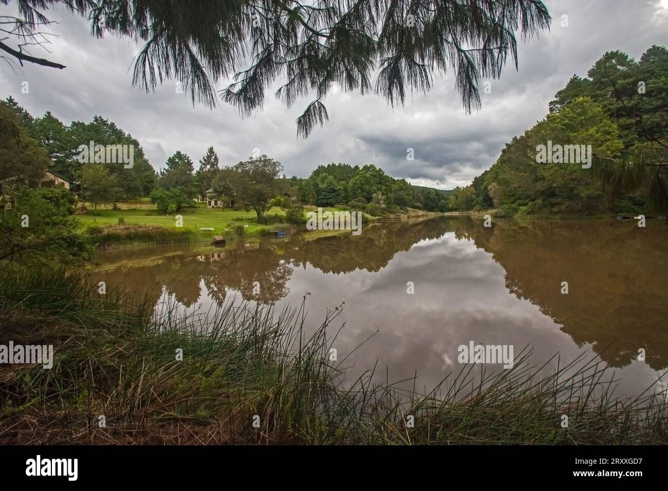 Fishing dam hi-res stock photography and images - Alamy
