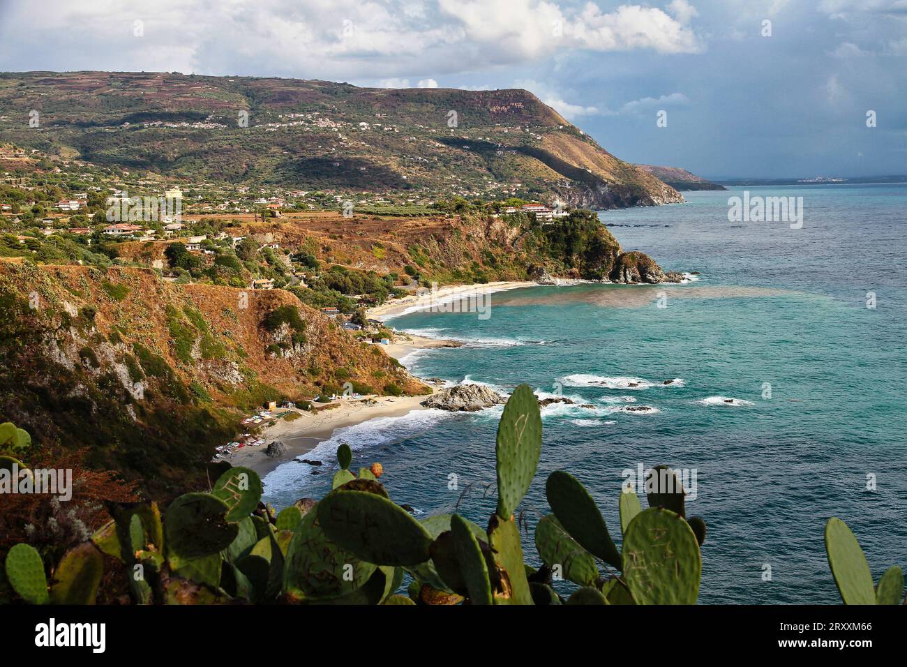 Turquoise gulf bay of Cape Capo Vaticano, Calabria, Southern Italy ...
