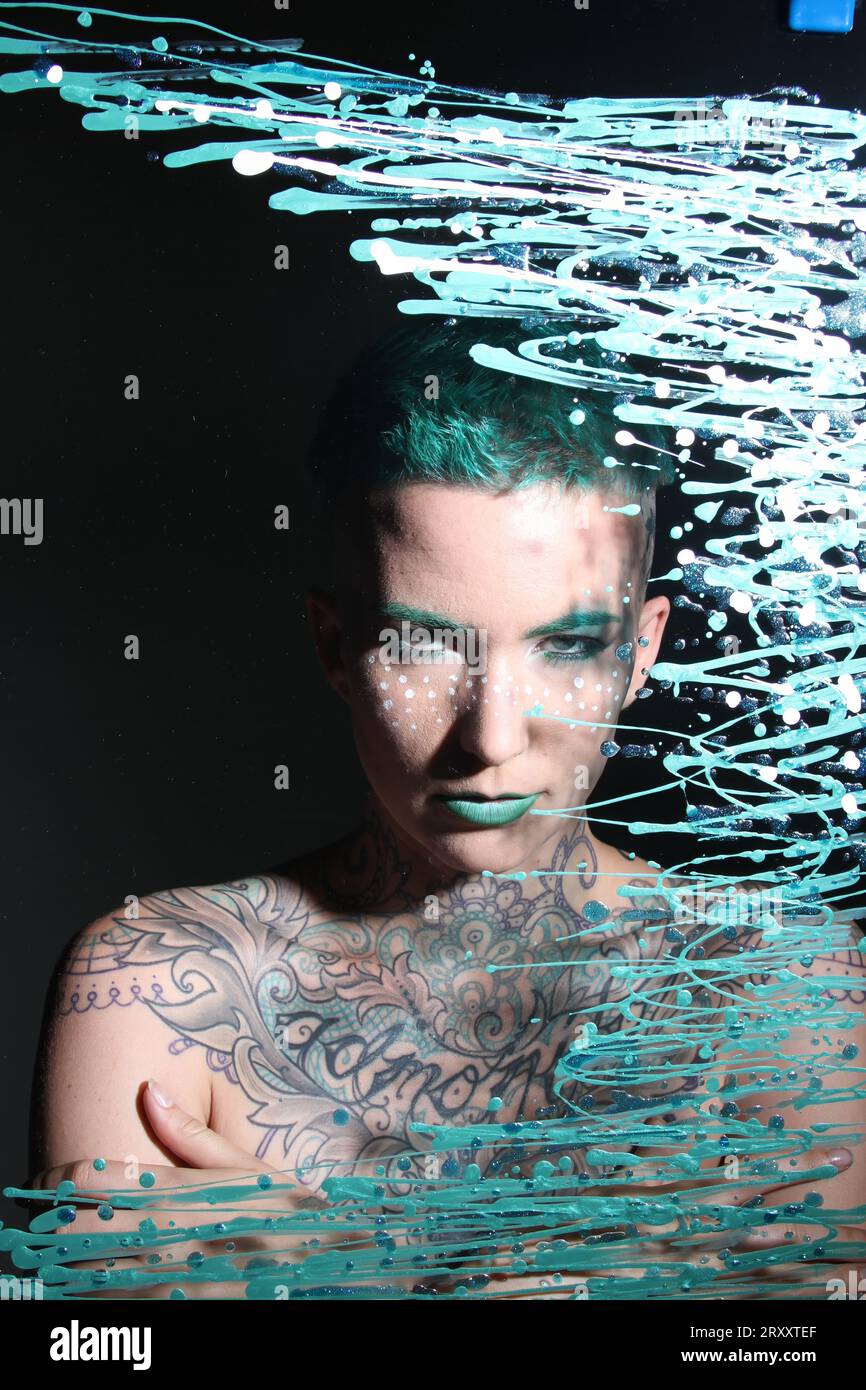 How To Take A Photo Of Art Behind Glass at Jackie Roberts blog