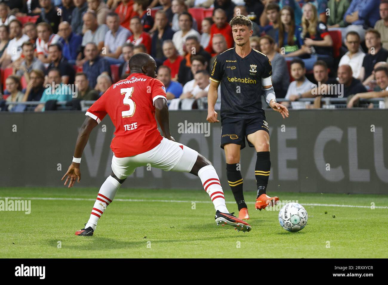 EINDHOVEN, 27-09-2023, Philips Stadium, Dutch Football Eredivisie, PSV ...