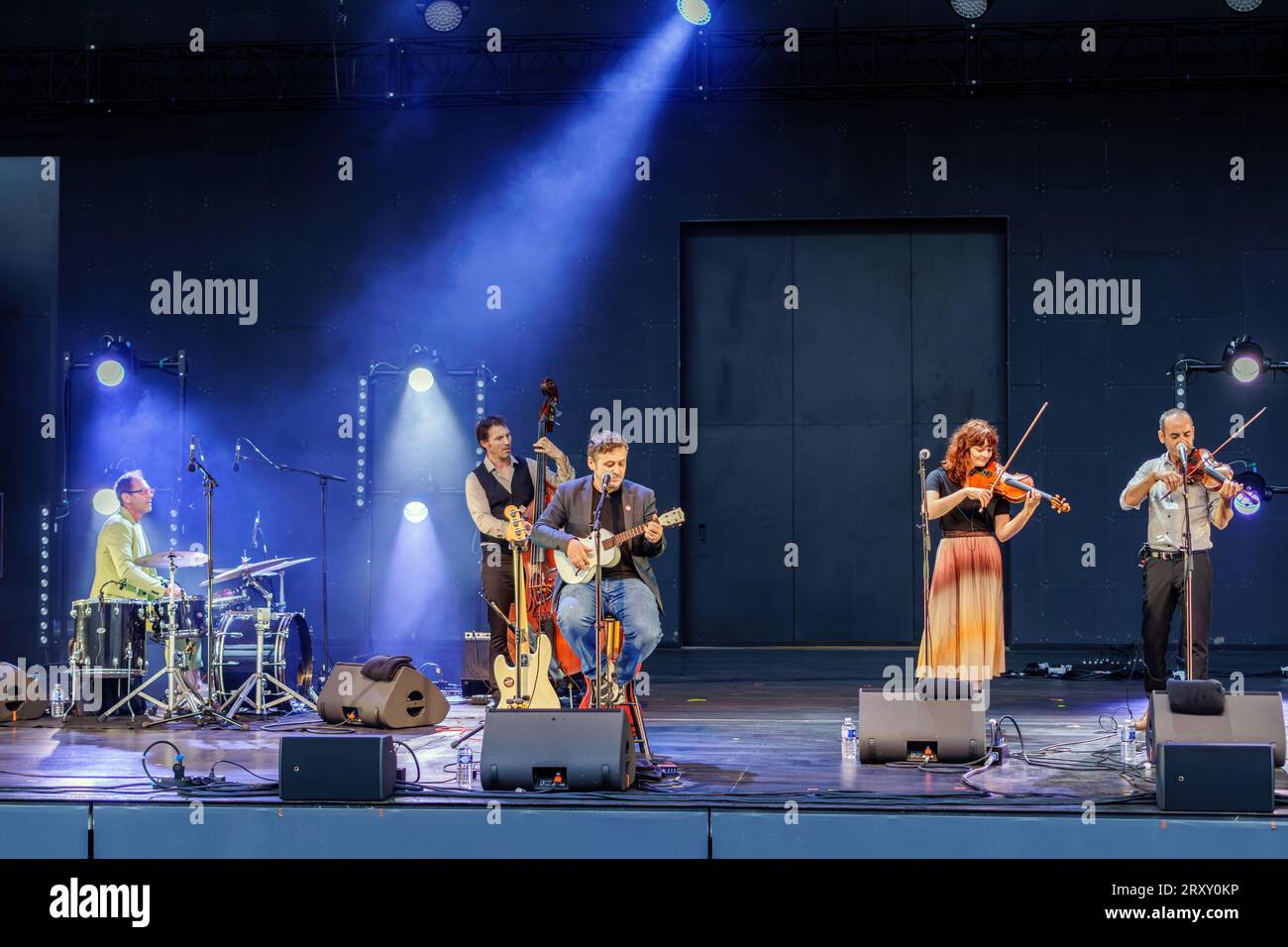 Music Festival 2023 at Domaine de Bayssan. Tana and the pocket ...