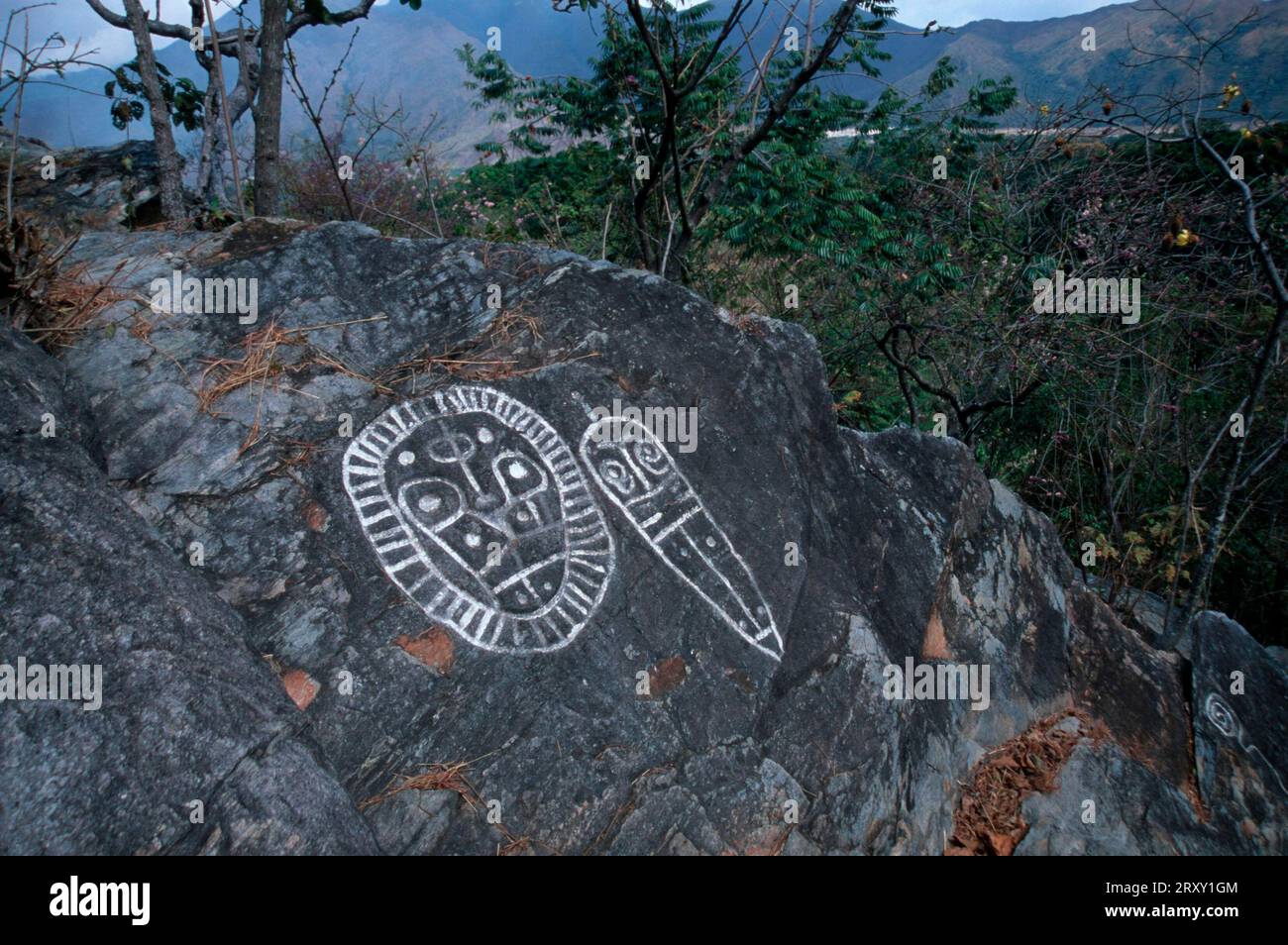 Rock rock painting, depiction of Chaman house and coat of arms, Piedras ...