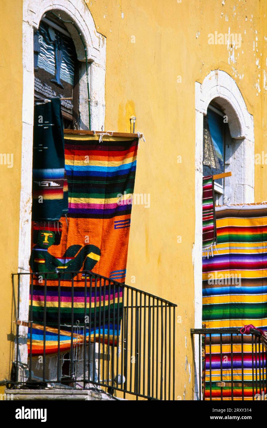 Souvenir rugs, Merida, Yucatan, Mexico Stock Photo - Alamy