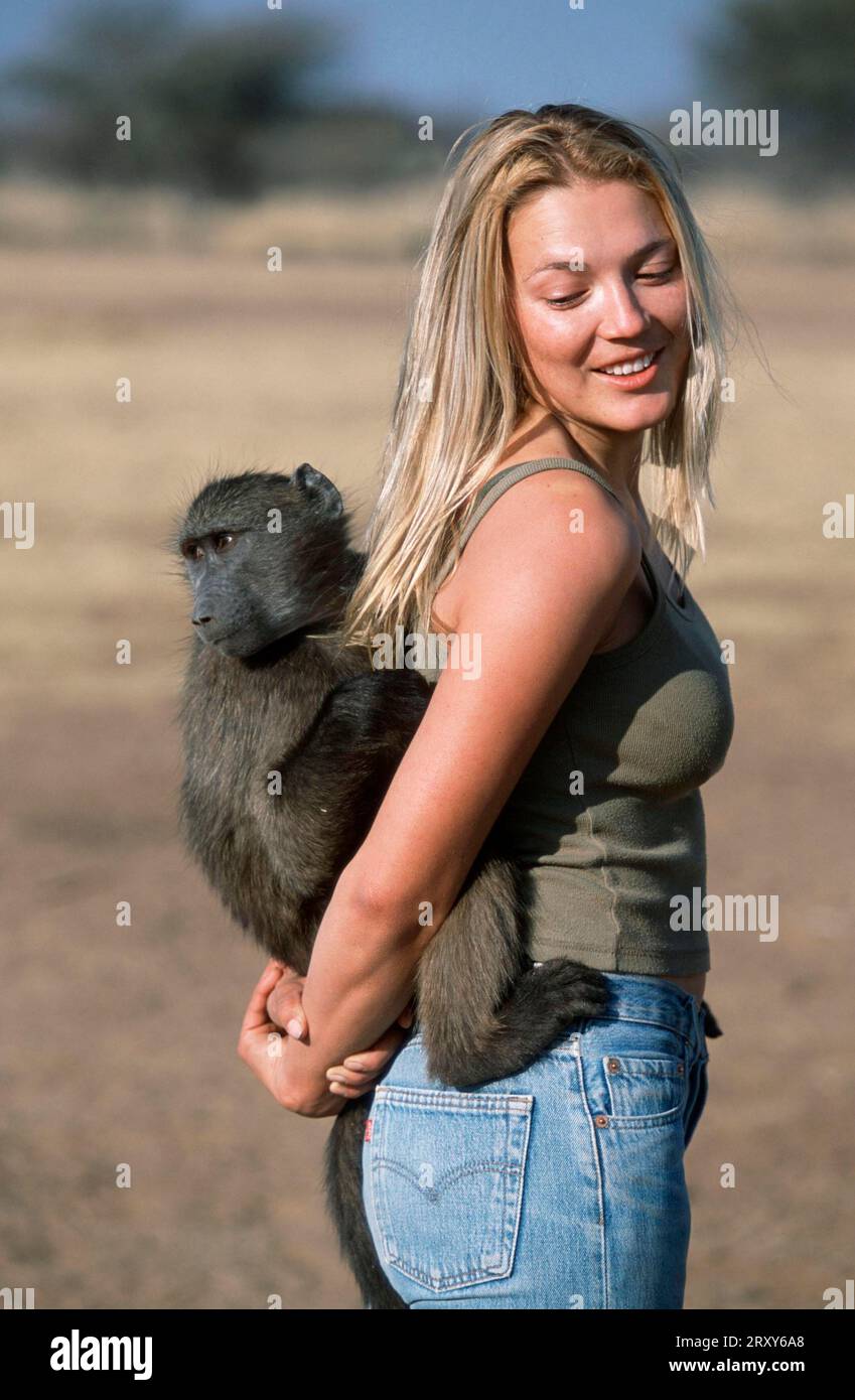 Baboon woman hi-res stock photography and images - Alamy