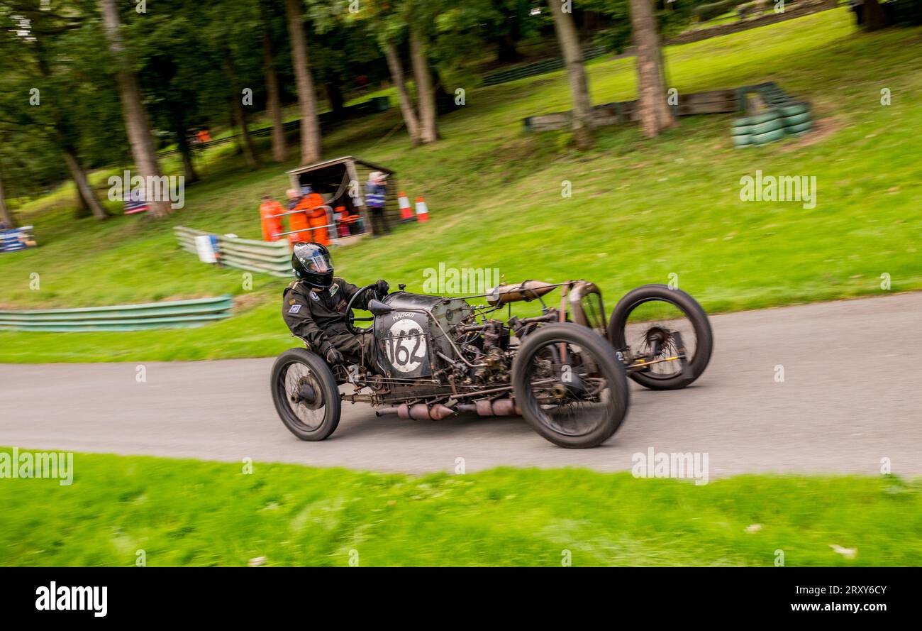 The Vintage Sports Car Club VSCC. Prescott Speed hill Climb event ...