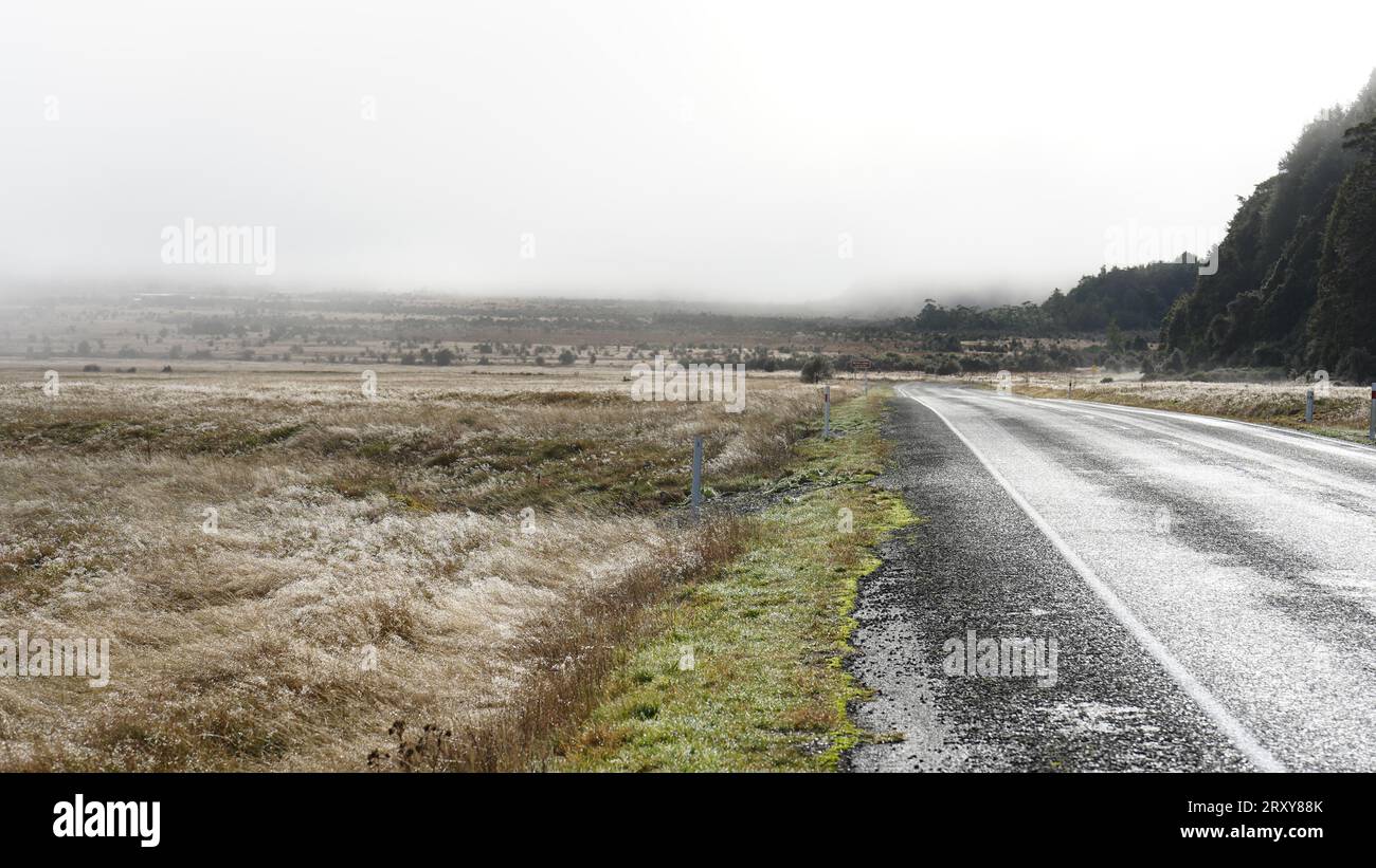 The Milford Road, the scenic byway to the Milford Sound, Southland, New ...