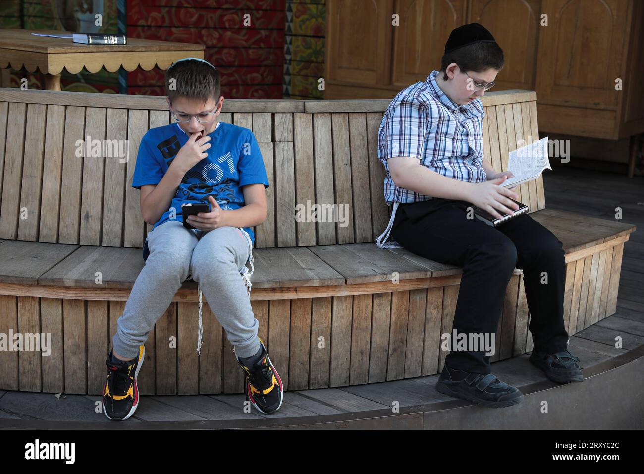 Non Exclusive: KYIV, UKRAINE - SEPTEMBER 24, 2023 - Two boys are ...