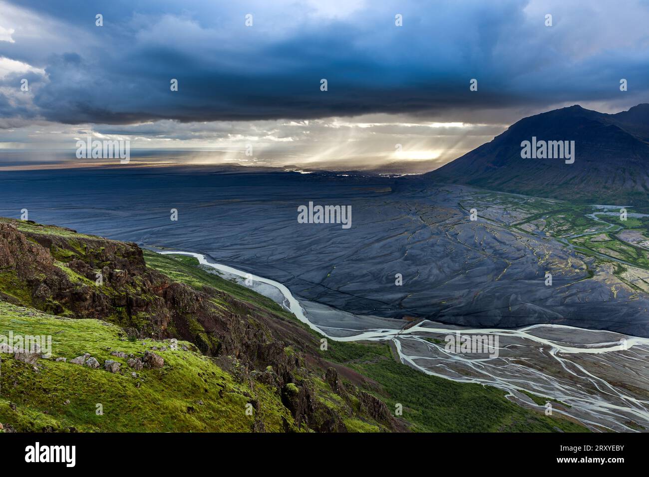 Breathtaking Icelandic landscape. Skaftafell National Park in Iceland ...
