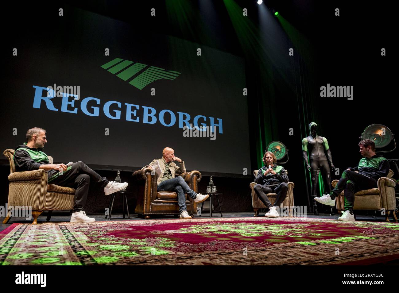 RIJSSEN - Dennis van der Gun, Rob Kamphues, Gerard van Velde and Robin ...