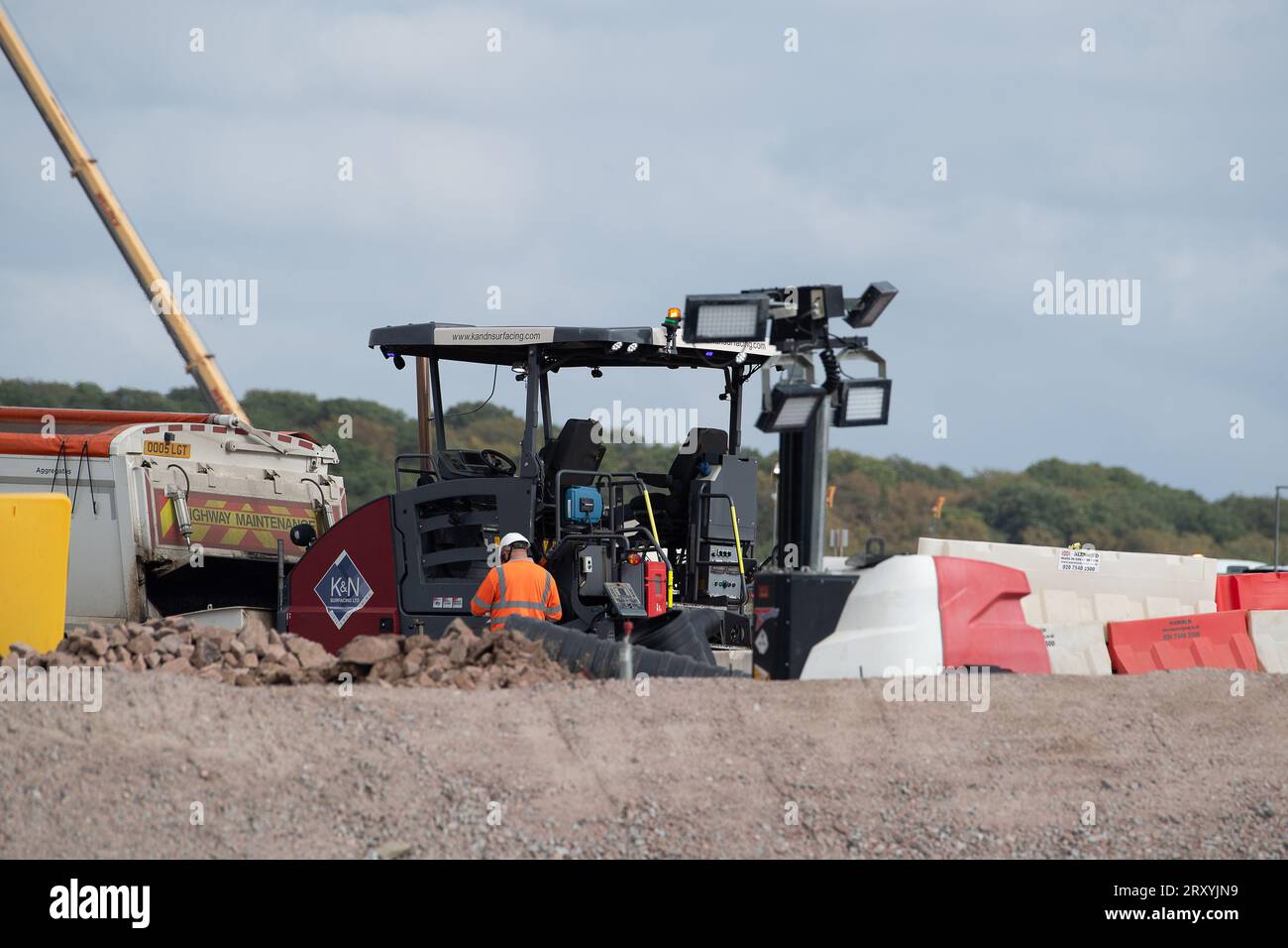 Harefield, UK. 27th September, 2023. HS2 works building up an ...