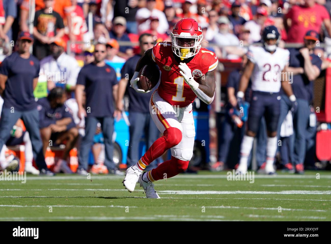 Kansas City Chiefs running back Jerick McKinnon runs against the ...