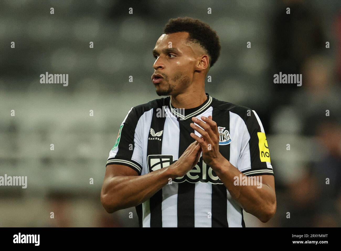 Jacob Murphy #23 of Newcastle United applauds his team as they win 1-0 ...