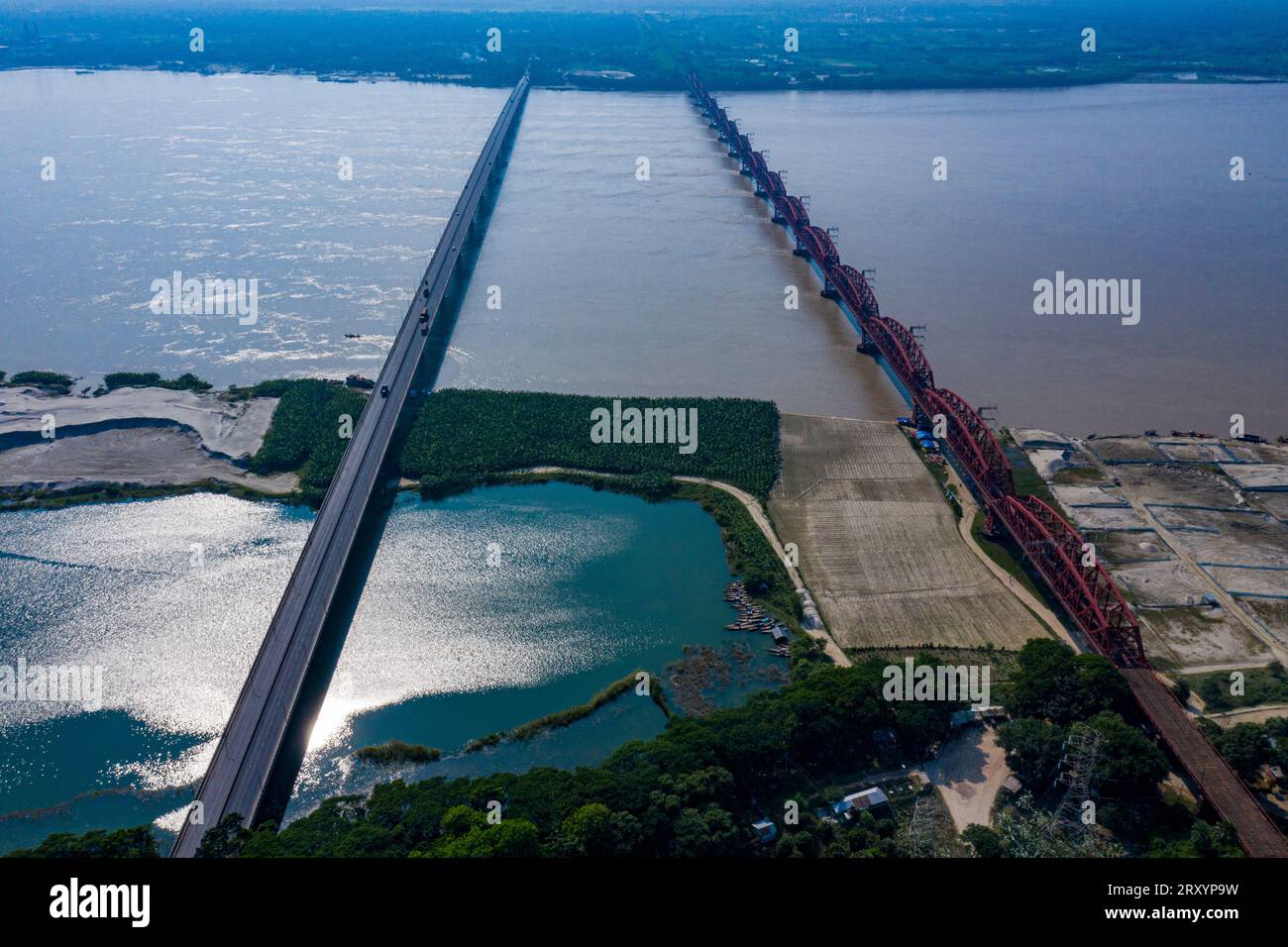 Aerial view of the Lalon Shah Bridge and Hardinge Bridge over the Padma ...