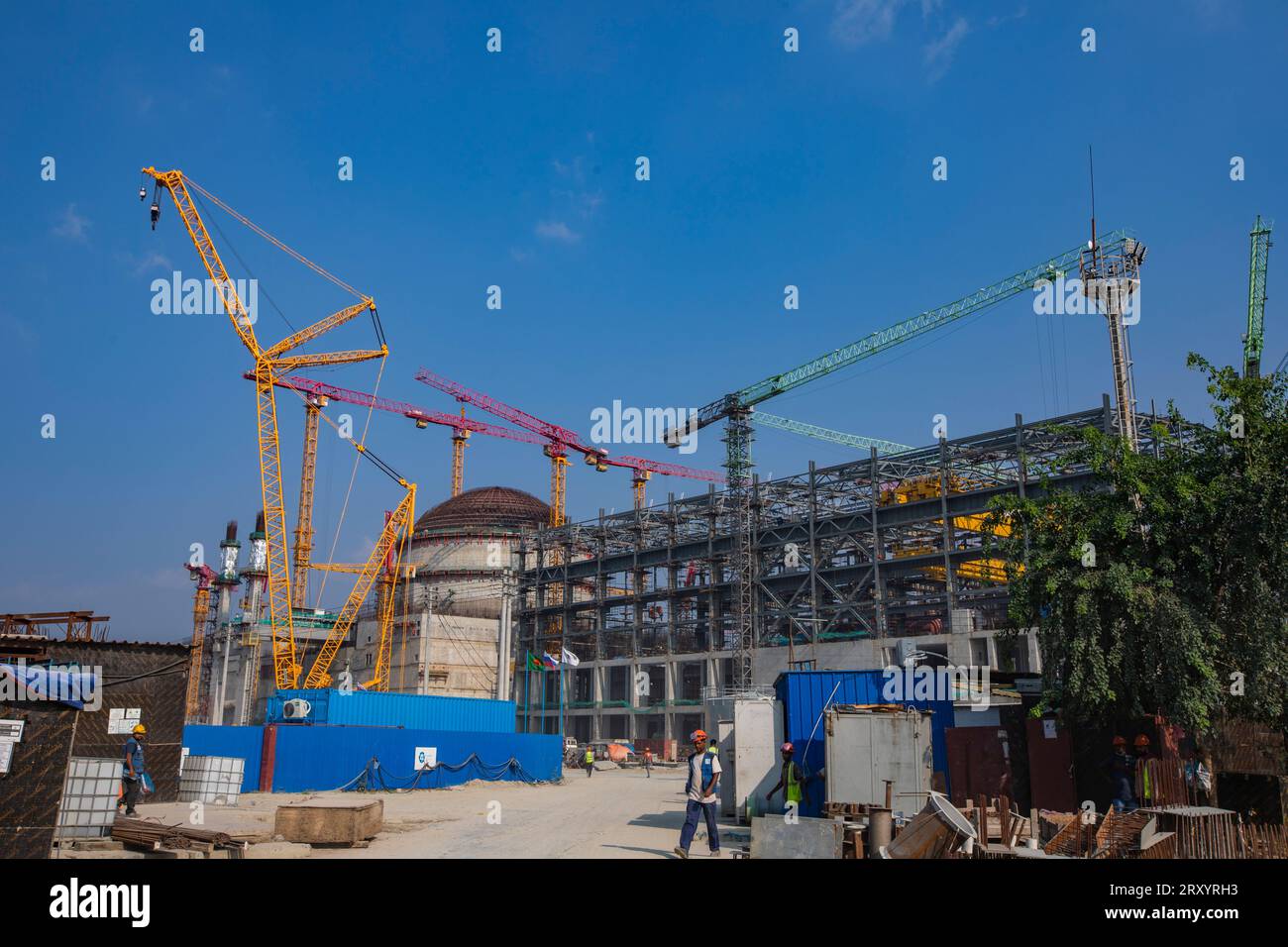 Construction of the Rooppur Nuclear Power Plant, a 2.4 GWe nuclear ...
