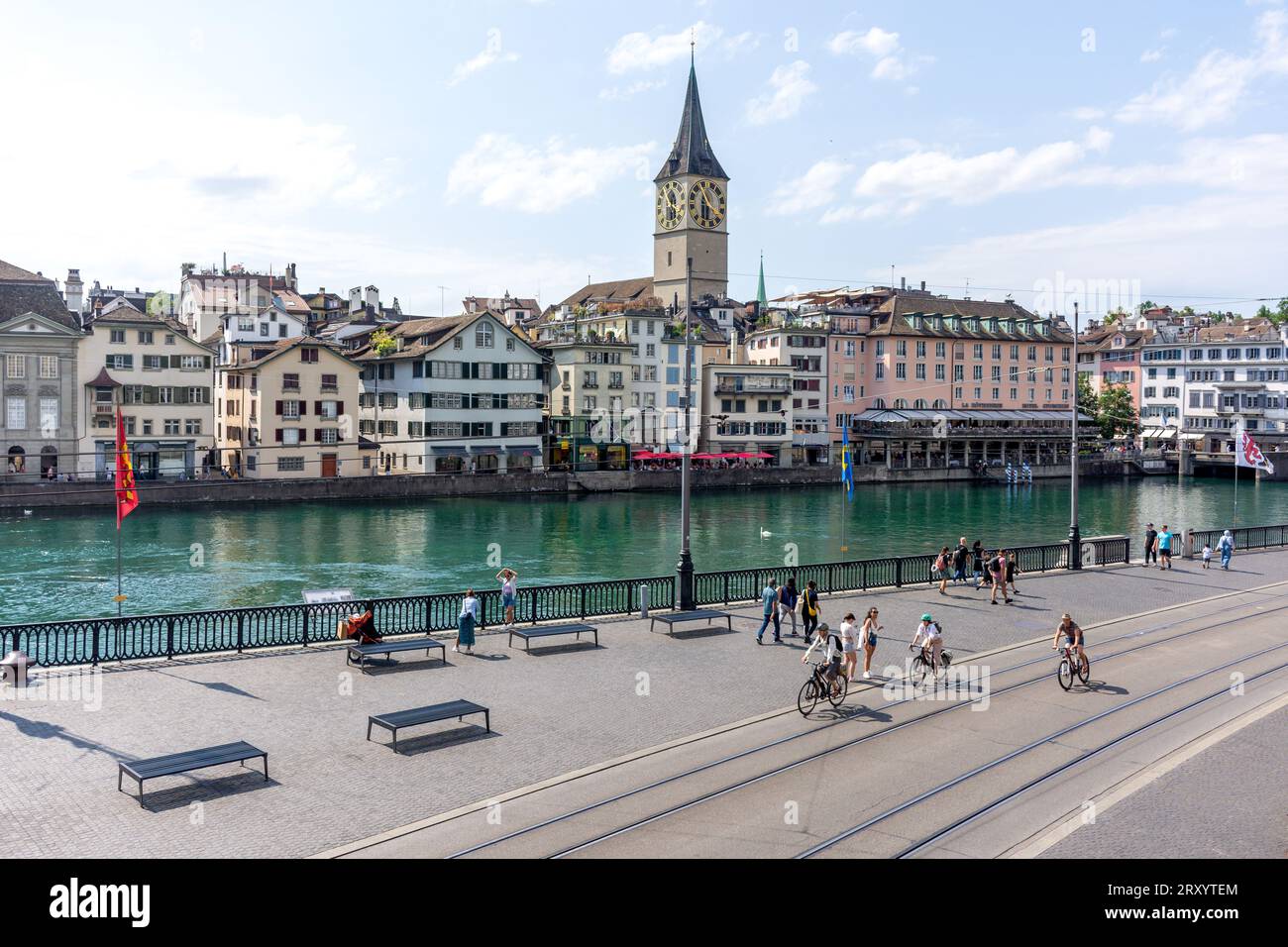 St. Peter Church clock tower across River Limmat, Altstadt (Old Town ...