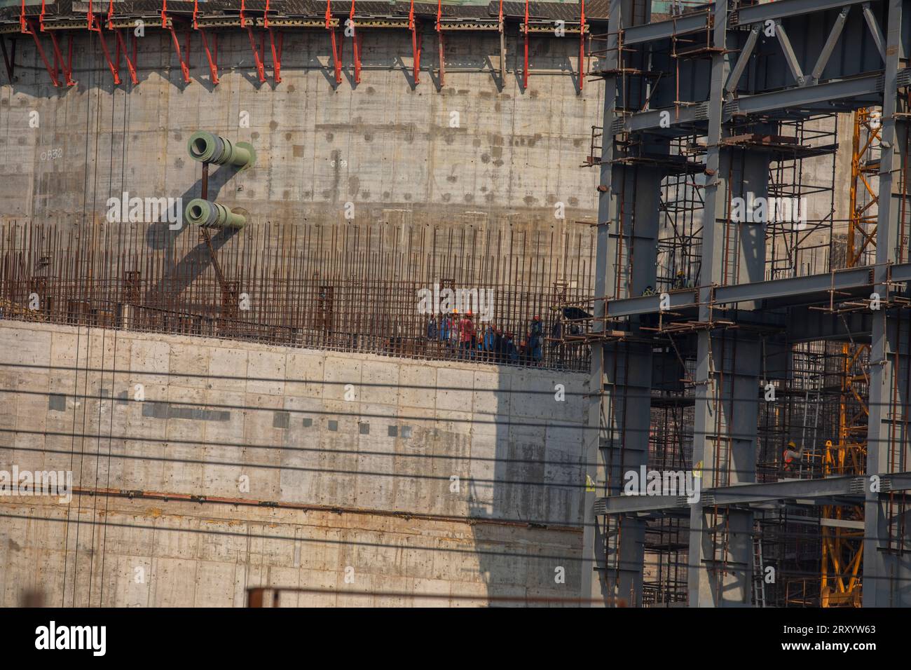 Construction of the Rooppur Nuclear Power Plant, a 2.4 GWe nuclear power plant in Bangladesh ...