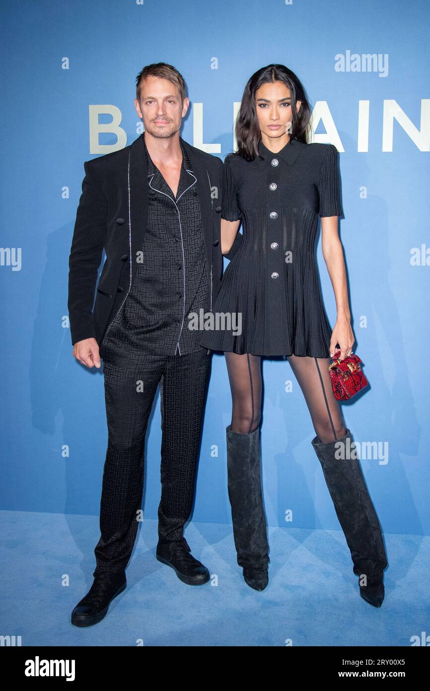 Paris, France, on September 27, 2023. Joel Kinnaman and Kelly Gale ...