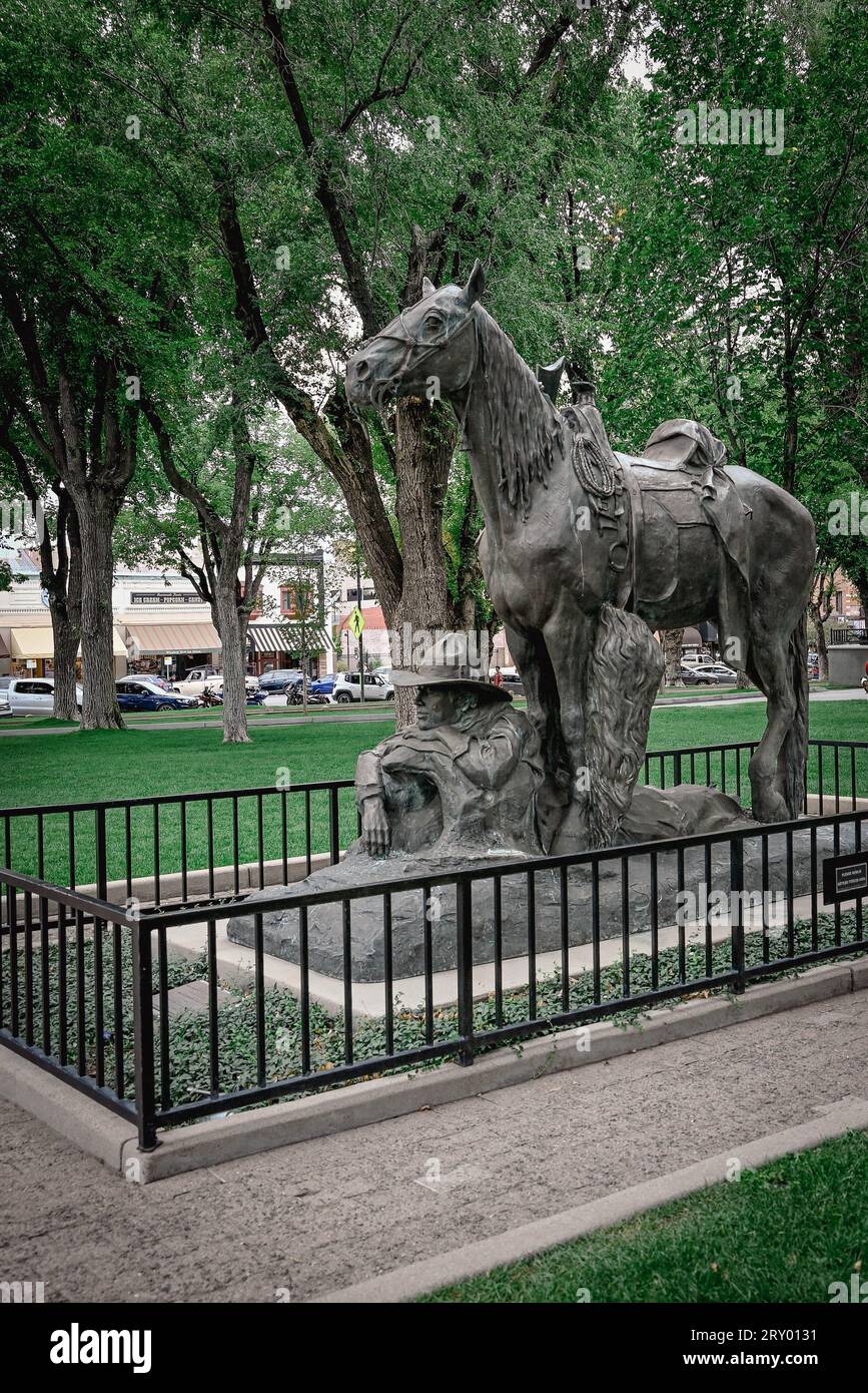 "Cowboy at Rest" bronze statue on the grounds of the Yapavapi county ...