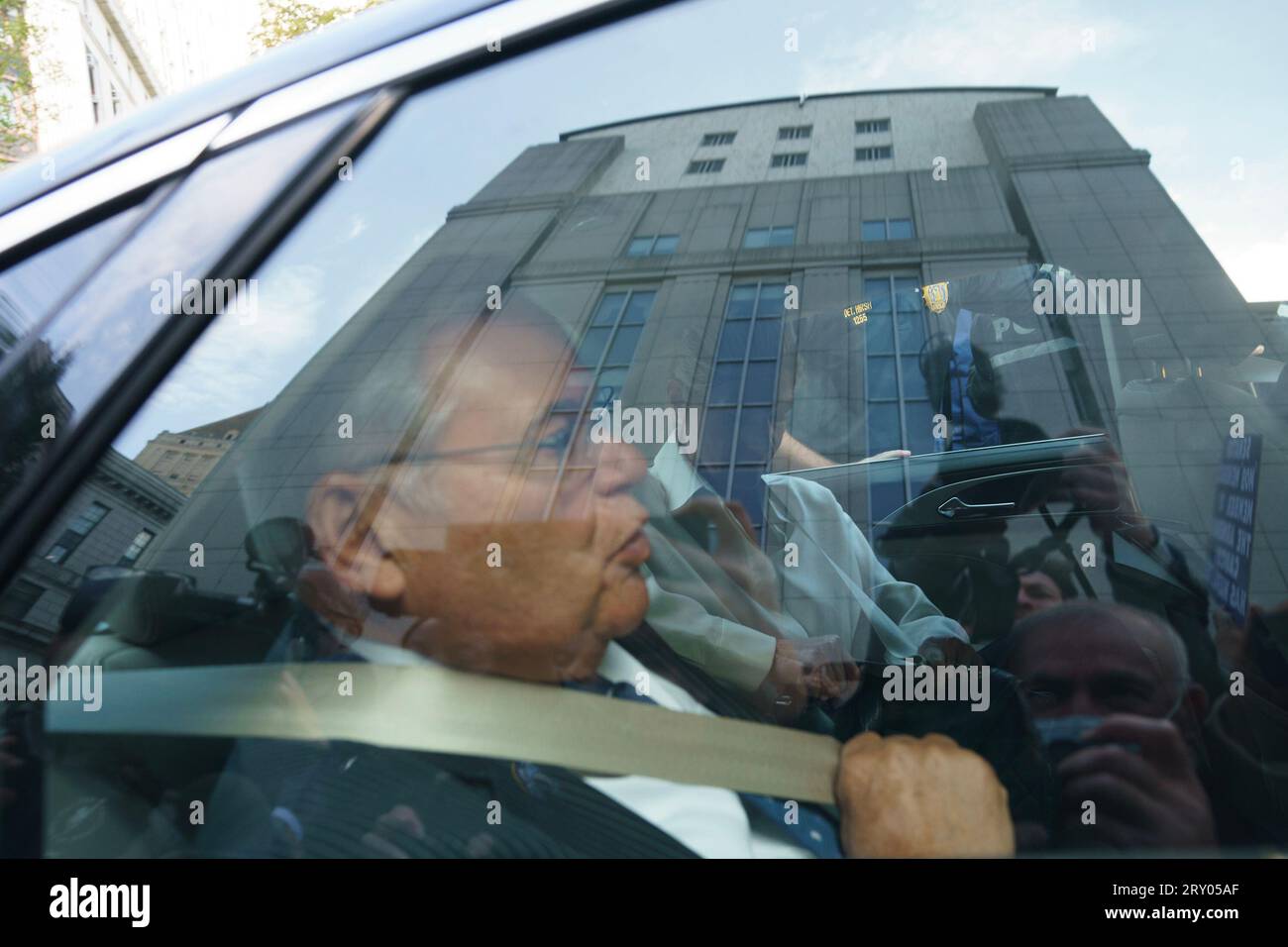 Us Senator Representing New Jersey Bob Menendez And His Wife Nadine