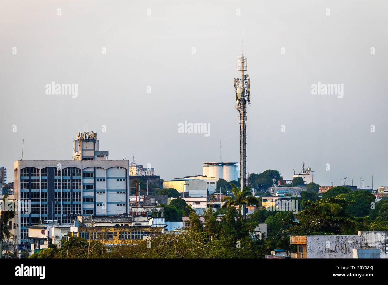 Manaus skyline brazil hi-res stock photography and images - Alamy