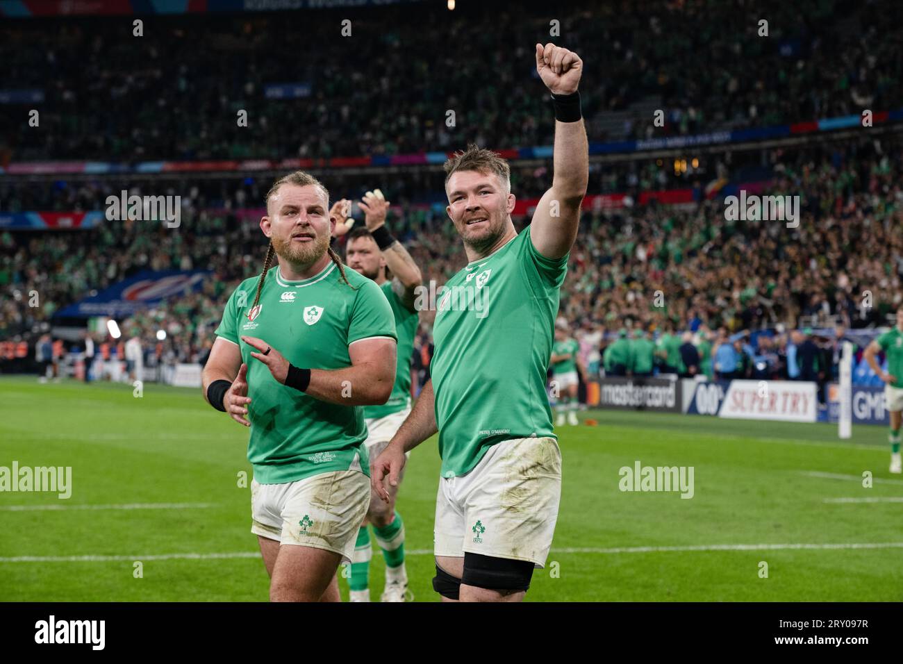 (L-R) Finlay Bealham (IRL), Peter O'Mahony (IRL) celebrate at the end ...