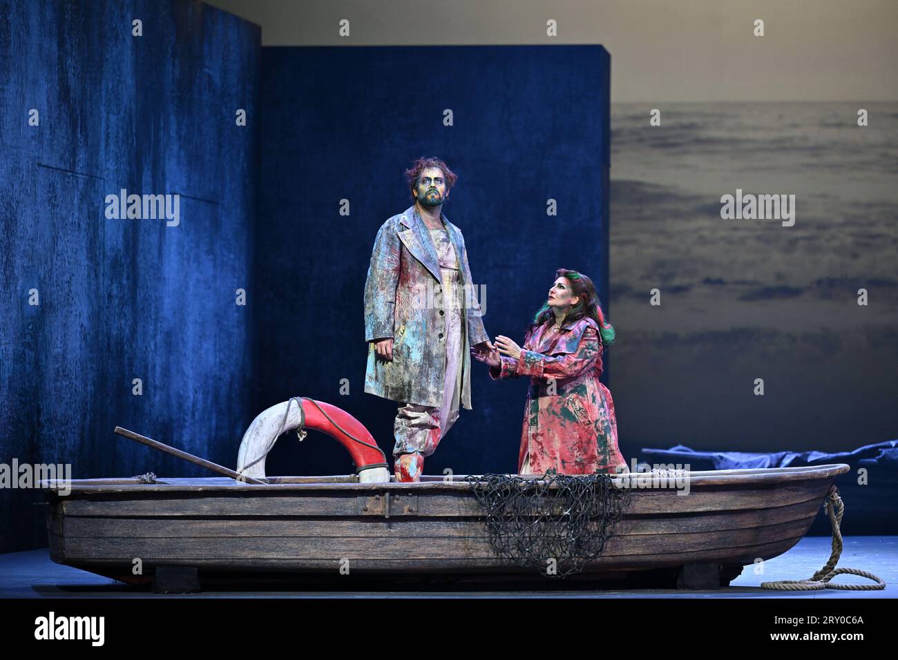 PRODUCTION - 27 September 2023, Thuringia, Erfurt: Brett Sprague as ...