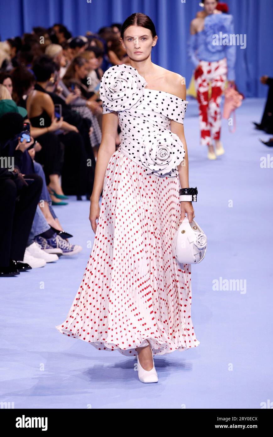 Balmain spring 2024 paris hi-res stock photography and images - Alamy