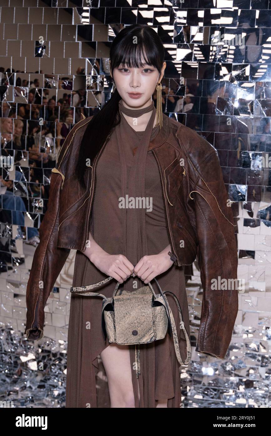 GISELLE attends ACNE STUDIOS Spring/Summer 2024 Runway during Paris ...